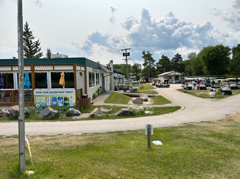 Ductless split AC for the Pinawa Golf and Country Club - Frontier ...